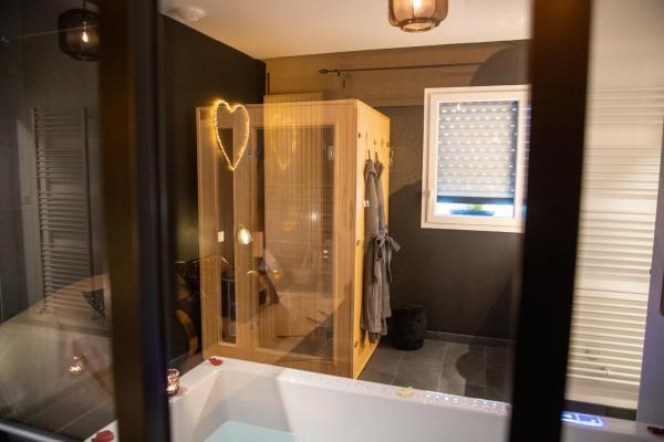 Lover's Room Or - Berck