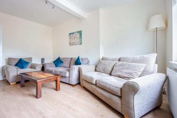Millfield House - Cosy 2 Bed House In Motherwell - Motherwell