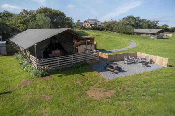 Burryholmes - Safari Glamping Tent - Llangennith - Rhossili