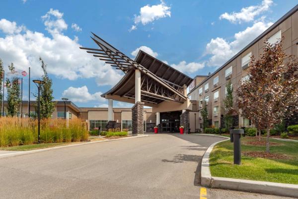 Best Western Plus Edmonton Airport Hotel - Leduc