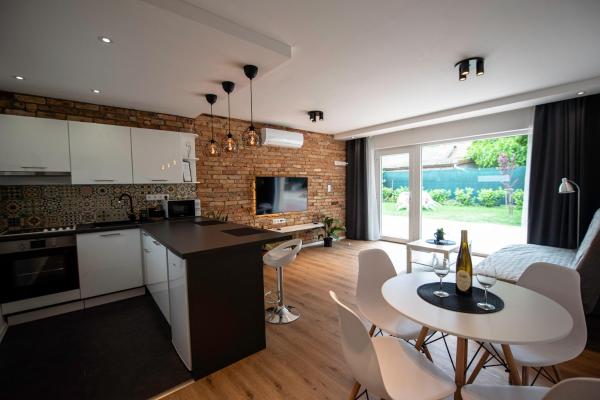 Pitypang Apartman Kápolnásnyék - Velence