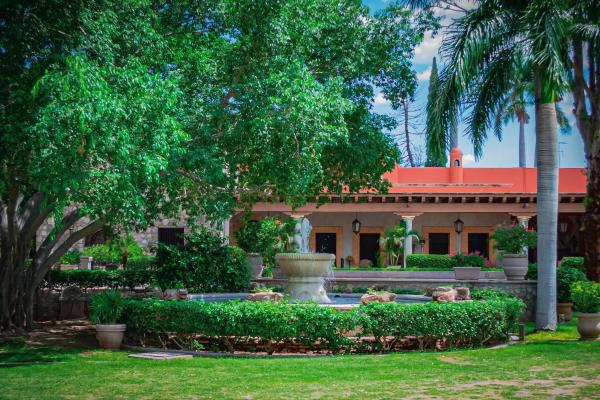 Hacienda De Los Santos - Álamos