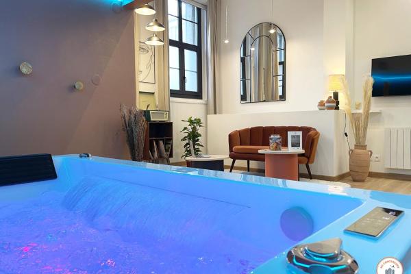 L'orient-express - Jacuzzi Spa Parking Quartier Perret Unesco - Le Havre