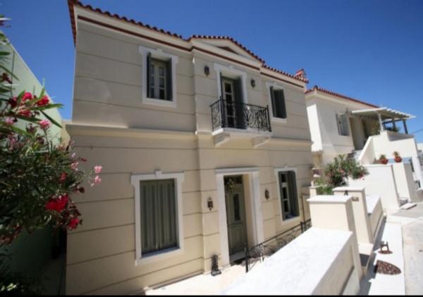 Camara Suites - Greece