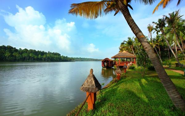 Fragrant Nature Backwater Resort & Ayurveda Spa Kollam - Kollam