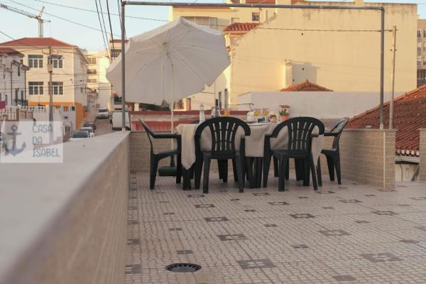 Casa Da Isabel | 2 Bedrooms With Kitchen, Downtown - Nazaré
