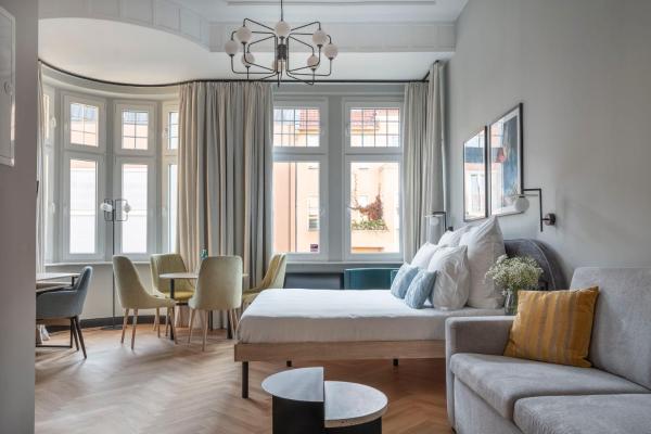 Numa Berlin Novela - Berlin