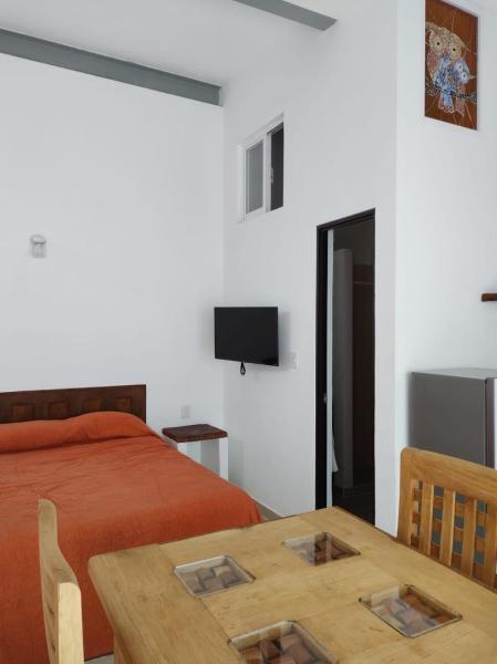 Gal - Habitaciones Confortables - Cuernavaca