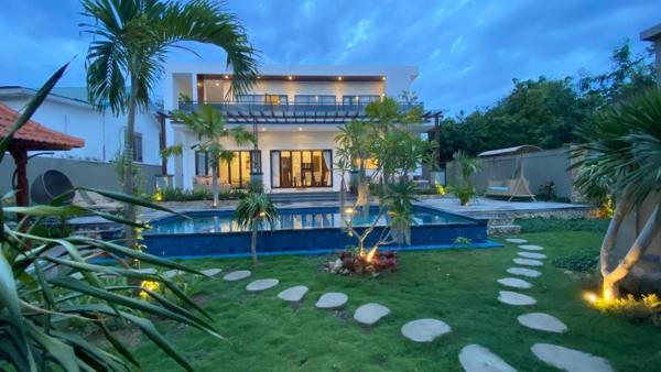 Villa Niang Ando - Labuan Bajo