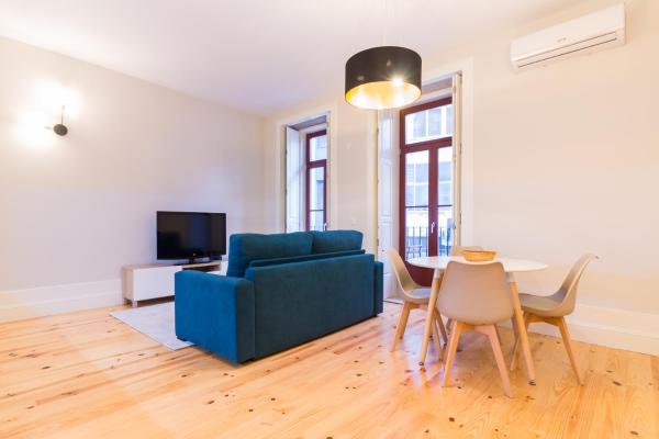 On Apartments - Coliseu - Porto, Portugal