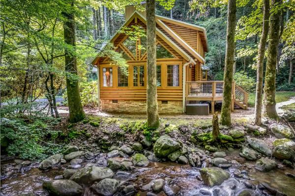 Firefly Creek, Free Attraction Tickets Tickets, Hot Tub, On A Creek, Fire Pit, Wifi!!! - Gatlinburg, TN
