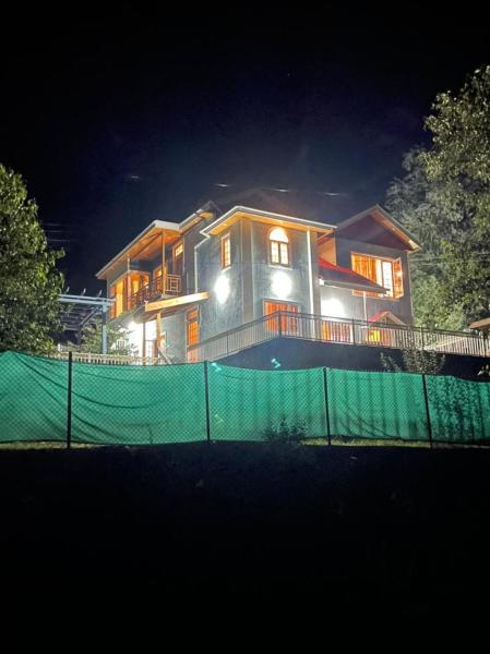 Vacay Datcha 3 Bedroom And Attic Bedroom - Patnitop