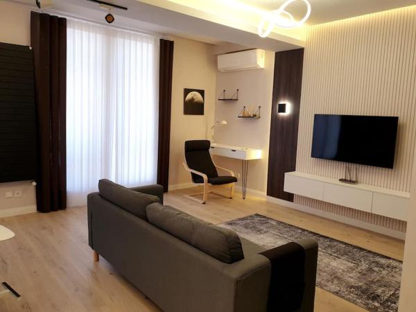 Lovely 1-bedroom Rental Unit In Downtown - Dushanbe