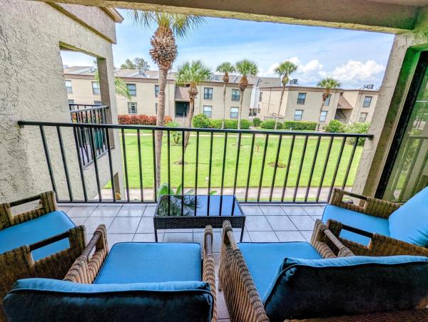 Sea Club Condo #6 - Indian Shores