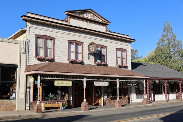 Mariposa Hotel Inn - Mariposa, CA