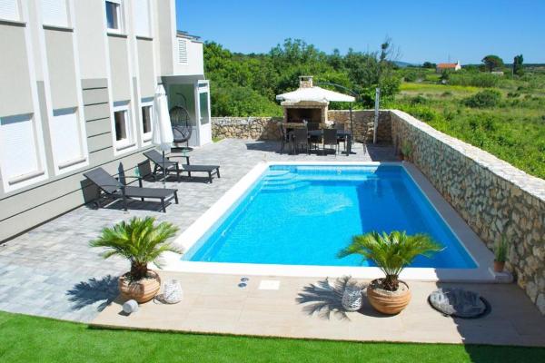 Luxury Oaza Novalja - Caska