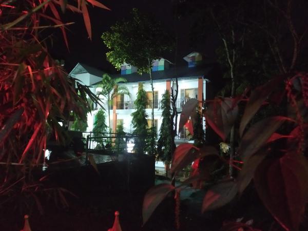 Palliyadiyil Homestay - Thekkady