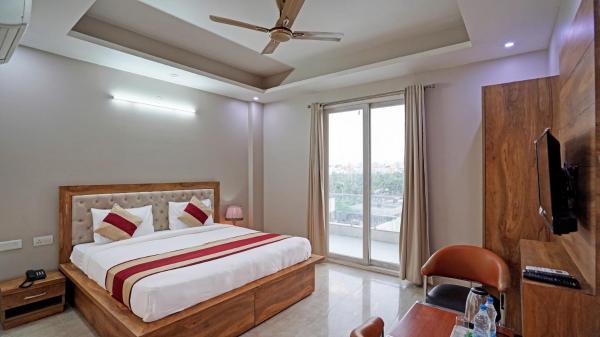 The Palm Suites - Medicity - Gurgaon