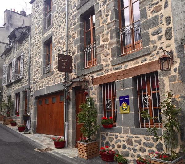 L'escale De Camille - Gîte - Cantal