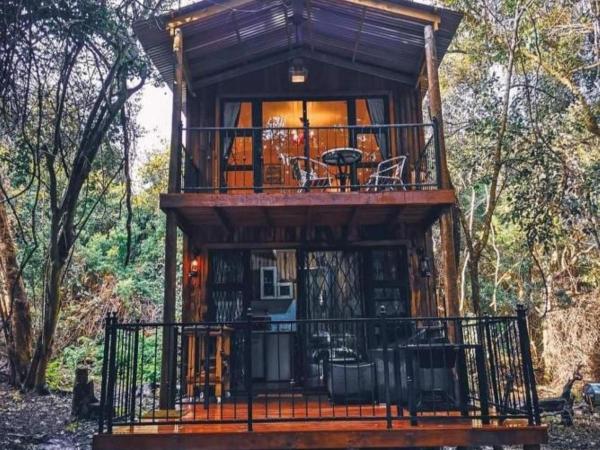 Shabby Fufu Lifestyle Farm - South Africa