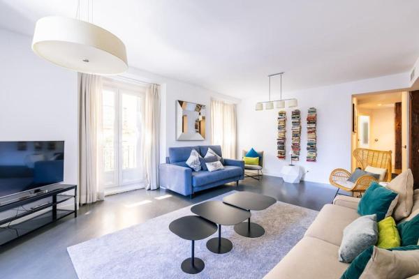 Amazing Flat 5 Balconies In Chueca - Gran Via - Madrid