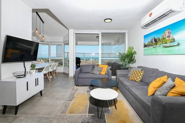 Gluck House - Israel
