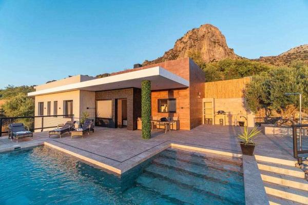 Villa Fahrenheit - EL Gastor