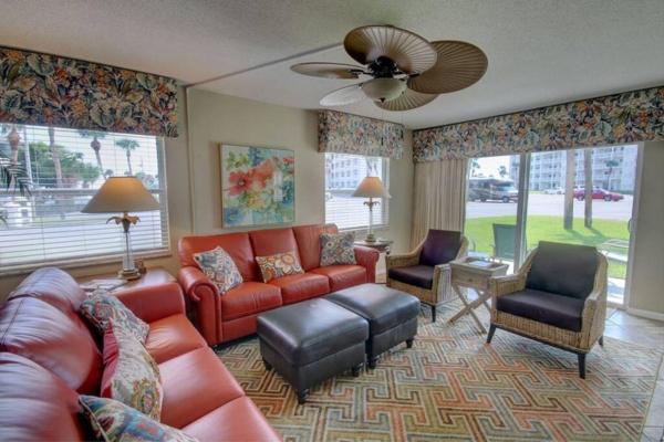 El Matador 110 - Free Tickets!! Your Stay Includes Free Tickets To Many Area Attractions! - Okaloosa Island, FL