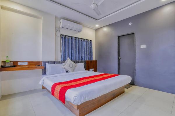 Hotel Kumar Atithi Nivas - Indore
