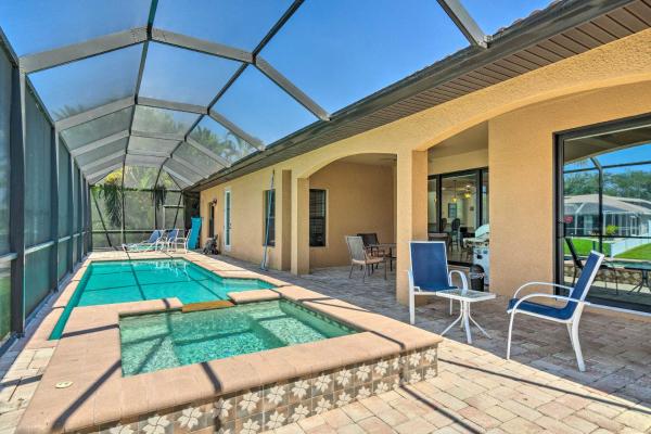 Private Pool And Grill Canalfront Cape Coral Home - Fort Myers