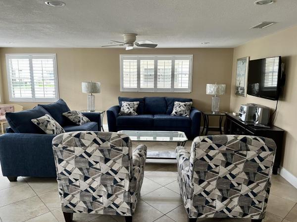 Island House Beach Resort V6 Villa - Siesta Key, FL