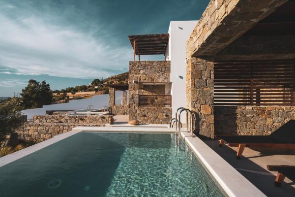 Kouros Blanc Resort & Suites - Antiparos