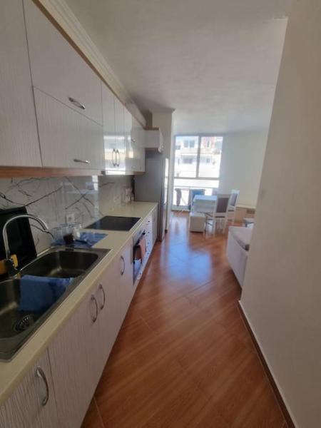 Lovely 2 Bedroom Apartment Just 30m From The Sea - Saranda