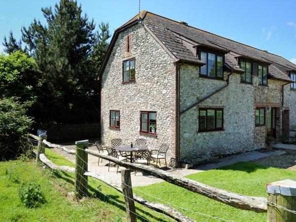 East Barn - Charmouth