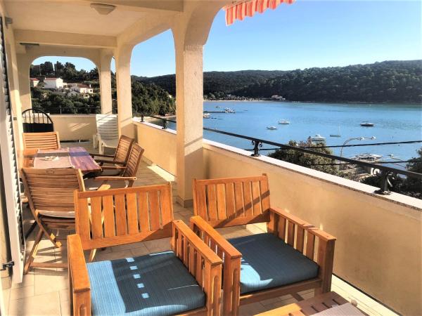 Apartments Trlika - Supetarska Draga