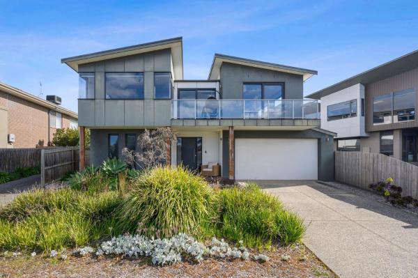 Sea View Beach House 11a - Jan Juc