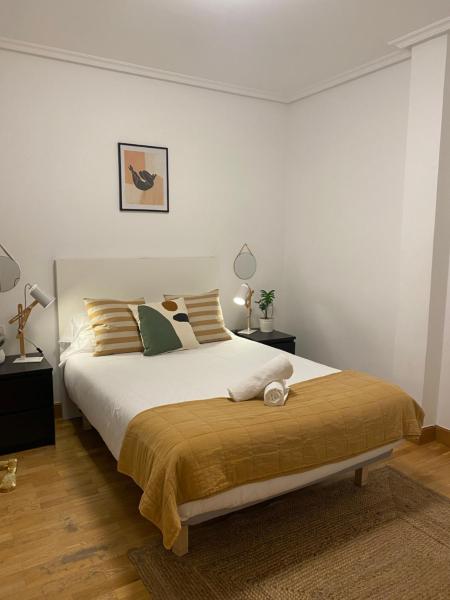 Apartamento Amplio Y Central A Pie De Playa La Concha - サン・セバスティアン