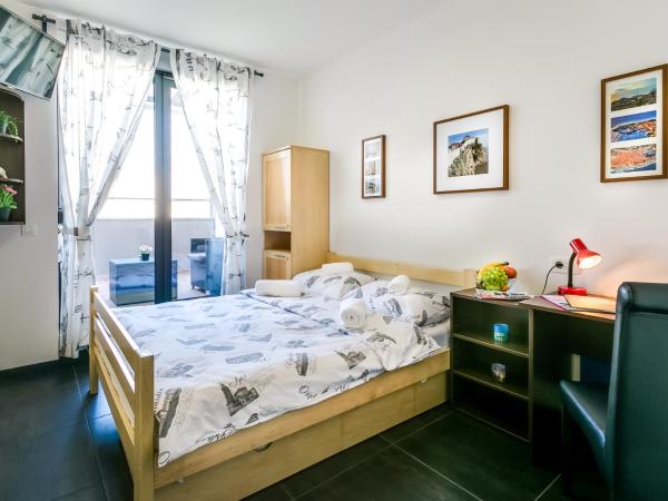 Hostel Moving - Zagreb