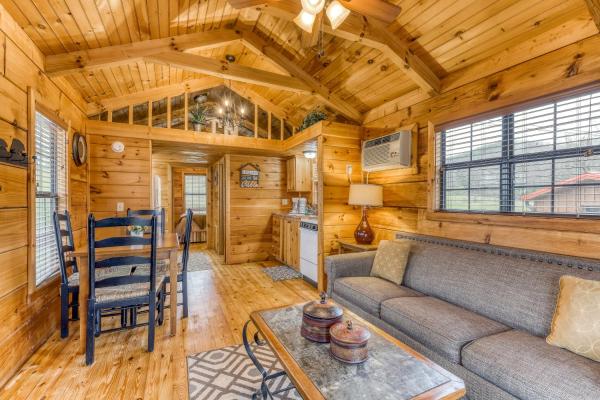 The Homeplace - Townsend, TN