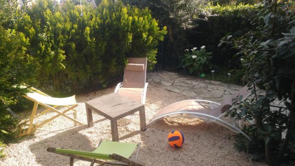 Agréable T3 Avec Jardin Et Parking Privé, à 350m Du Centre Ville Et Des Plages, Wifi, Remise Supplémentaire De 10 Pourcent Pour Une Location à La Semaine - French Riviera