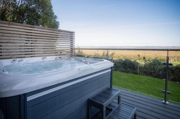The Caswell Bay Hide Out - Rhossili