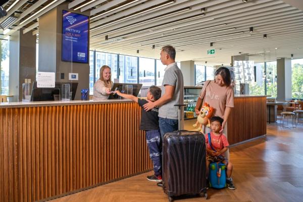 Holiday Inn Express Sydney Airport By Ihg - Camperdown