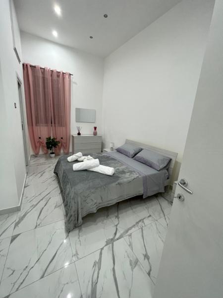 Dg Sweet Home - Naples