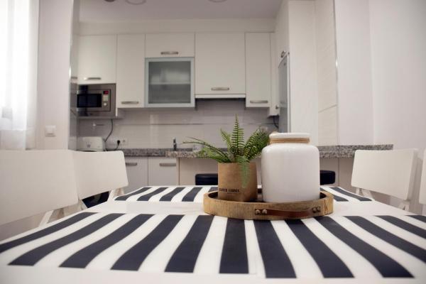 Céntrico Piso Para 4 Al Lado Del Jardín Botánico - グラナダ