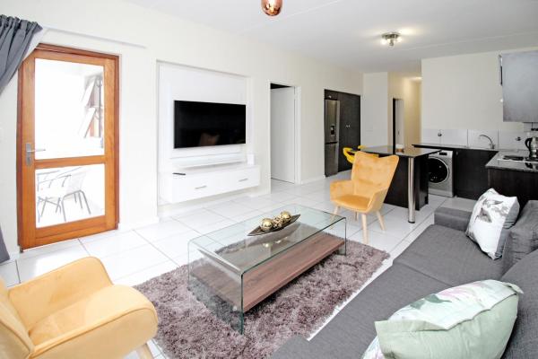 Greenwich 2 Bedroom 2 Bath Serv Apart With 24hrs Electricity - Sandton