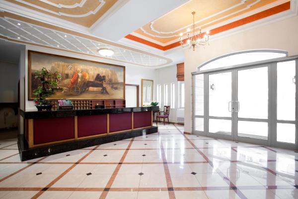 Achillion Palace Hotel Rethymno City Center - Crete