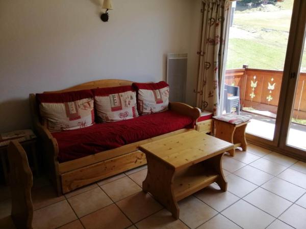 2 Pièces Confortables Au Pied Des Pistes Avec Parking Privé - Fr-1-557-25 - Prapoutel