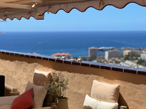 The Heights - Los Cristianos - Los Cristianos