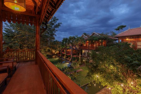 Dontrei Villa Angkor - Cambodia