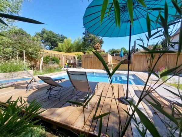 Villa Hossegor - 4 éToiles, 6 Chambres - 5 Salles De Bains - Piscine Chauffée 5 Mn Des Plages - Seignosse